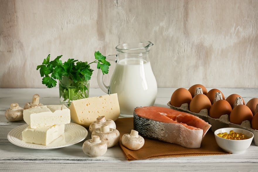 Vitamin D: Benefits, Sources, Dosage, and Deficiency Signs