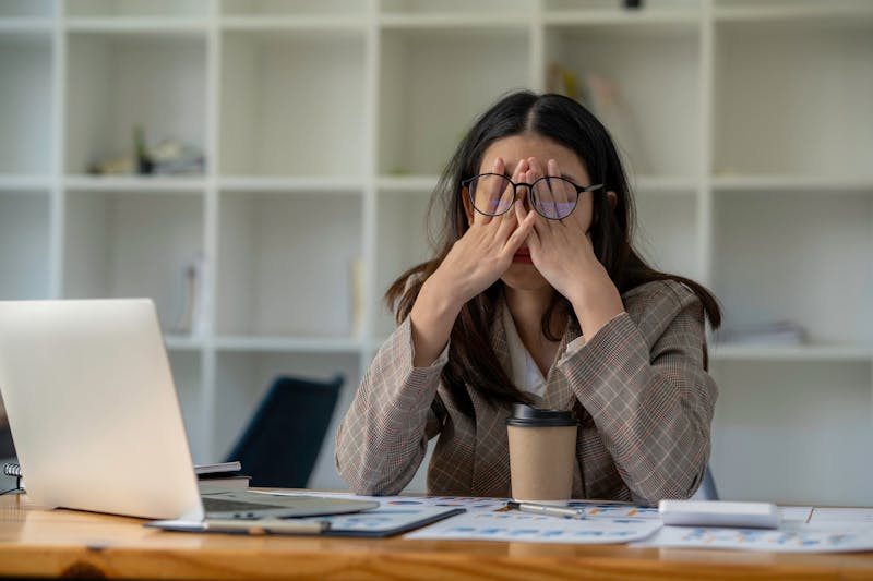 Why Can’t I Sleep at Night Even When I’m Tired? | Dr. Berg