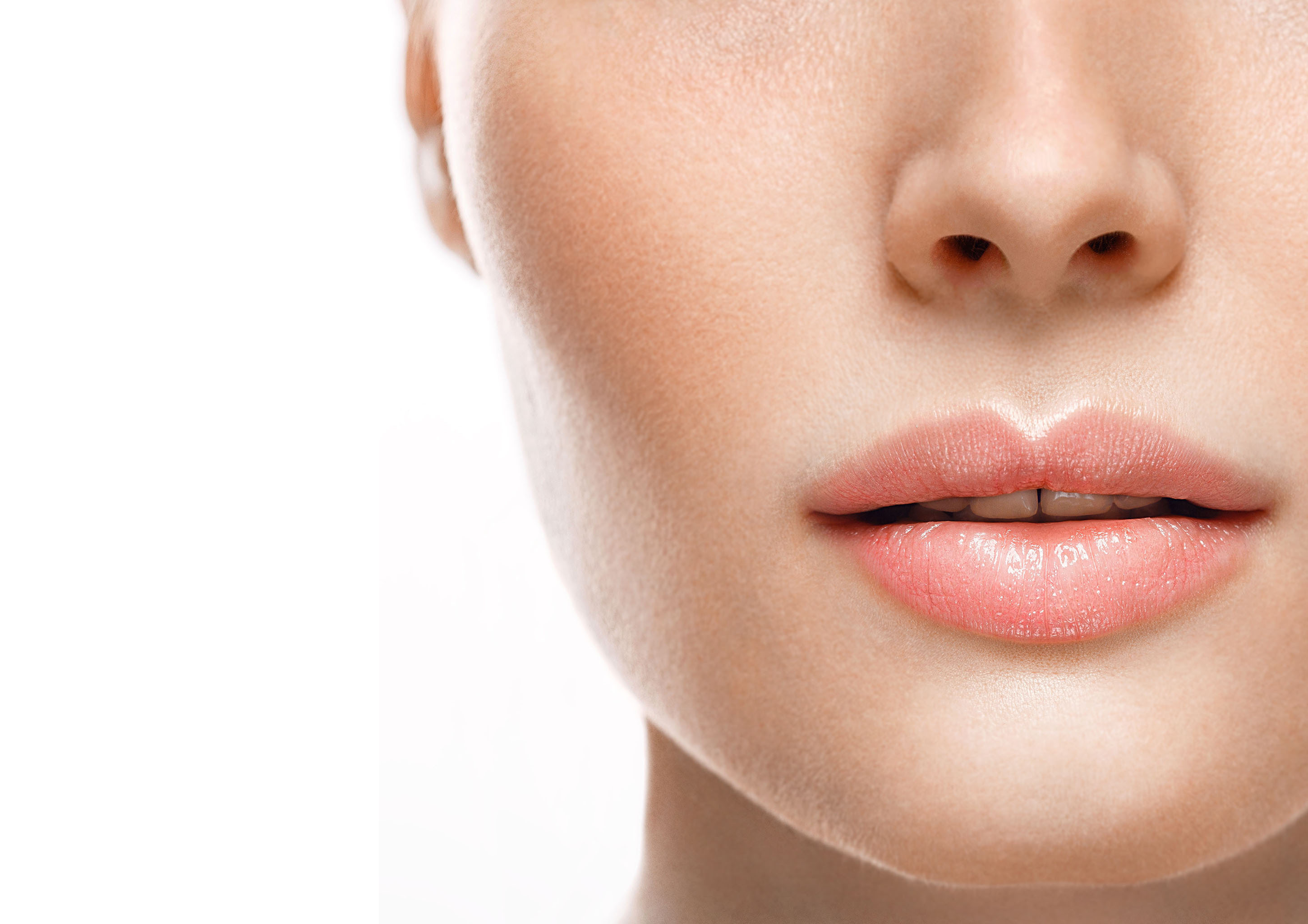 Discolored or Dry Lips Can Indicate Vitamin Deficiency | Dr. Berg